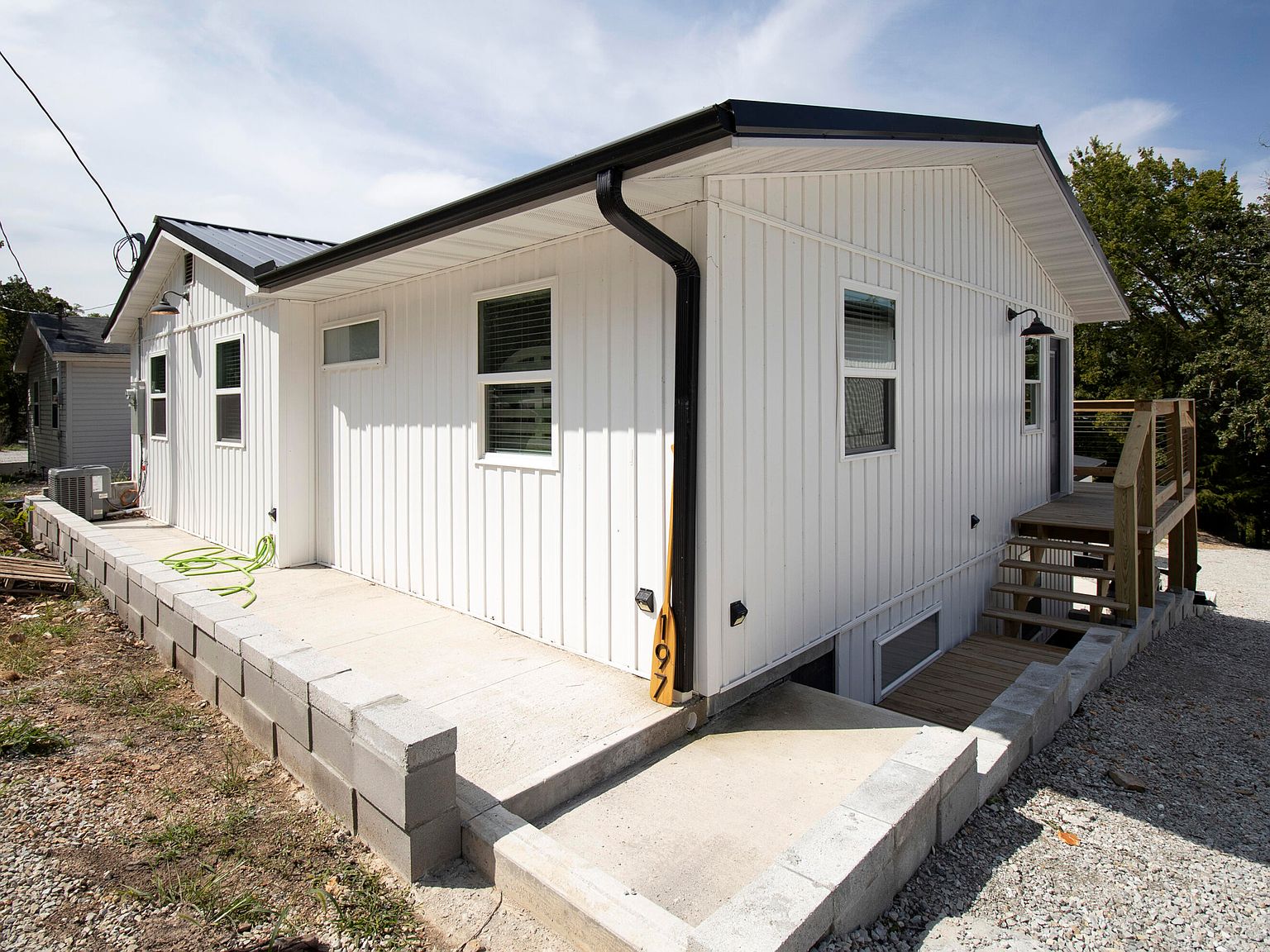 197 Third Street, Reeds Spring, MO 65737 | Zillow
