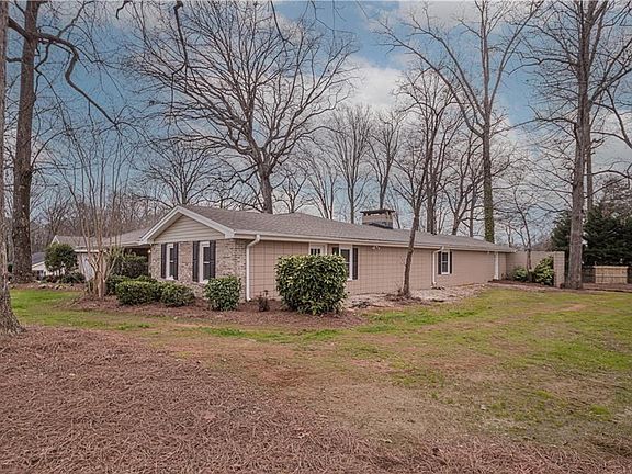 104 Robinall Dr, Easley, SC 29642 | MLS #20271604 | Zillow