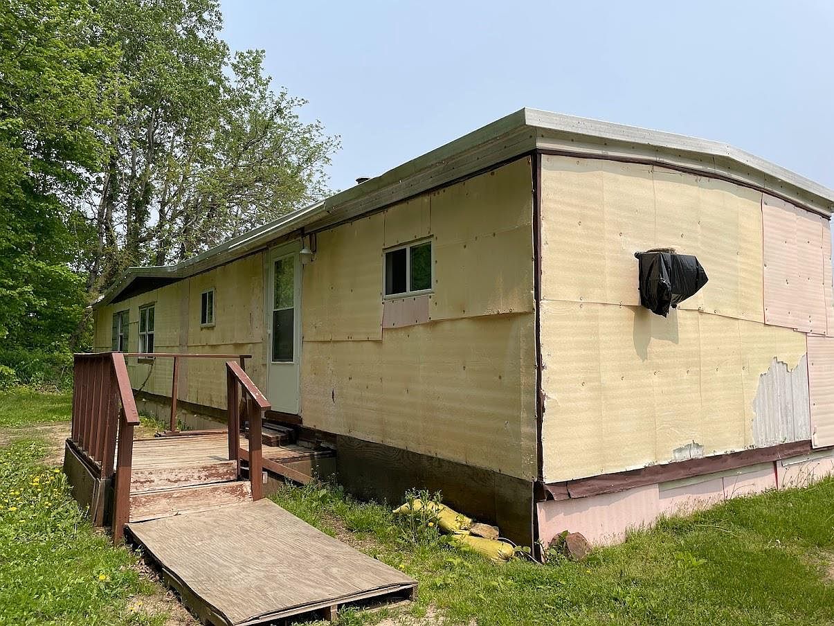 W2703 Lumber Yard Rd, Juda, WI 53550 | Zillow