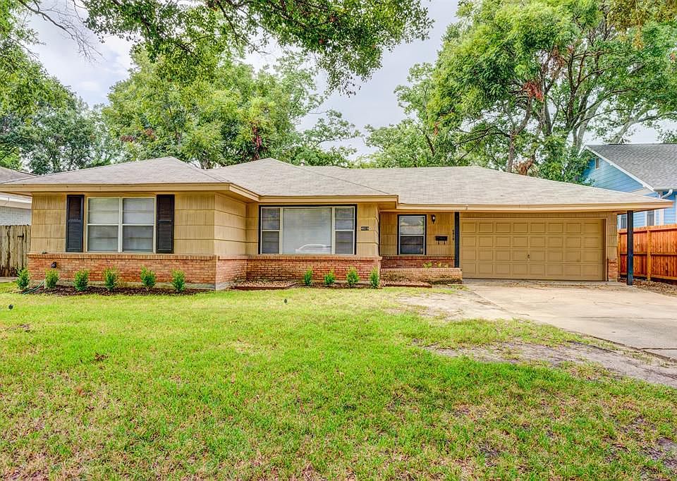 4619 Braeburn Dr, Bellaire, TX 77401 | Zillow