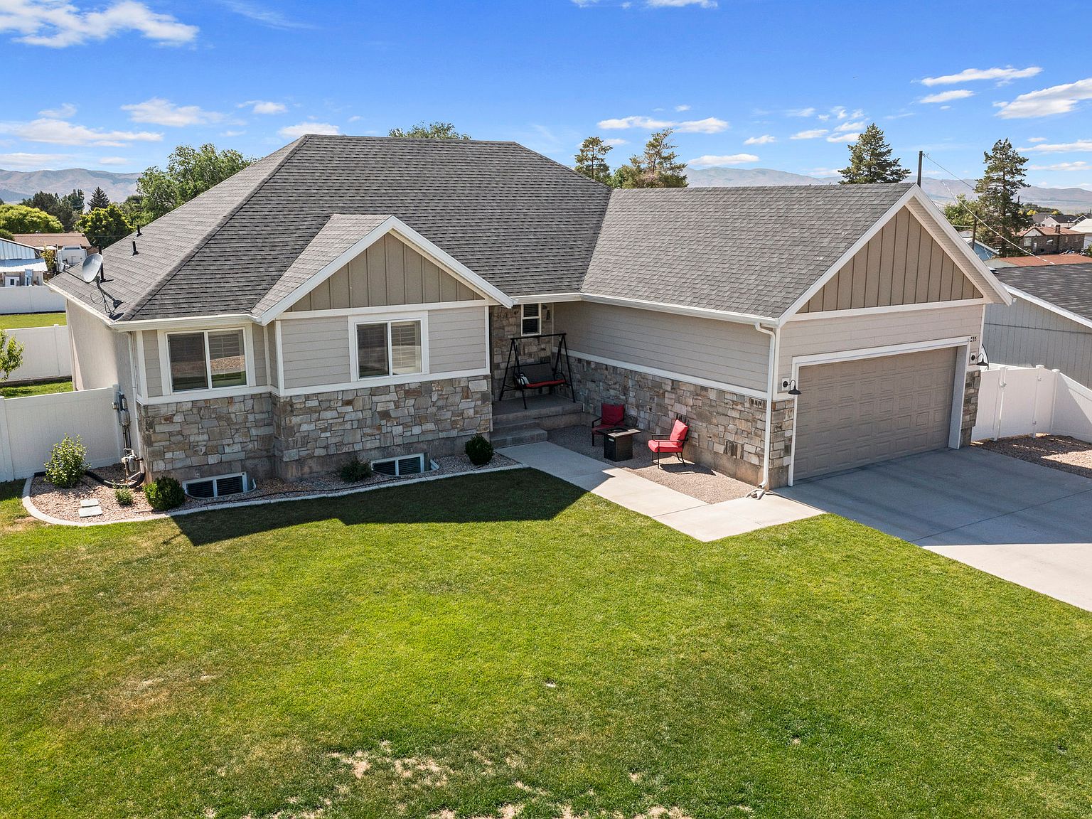 835 N 300 E, Nephi, UT 84648 | MLS #1886111 | Zillow