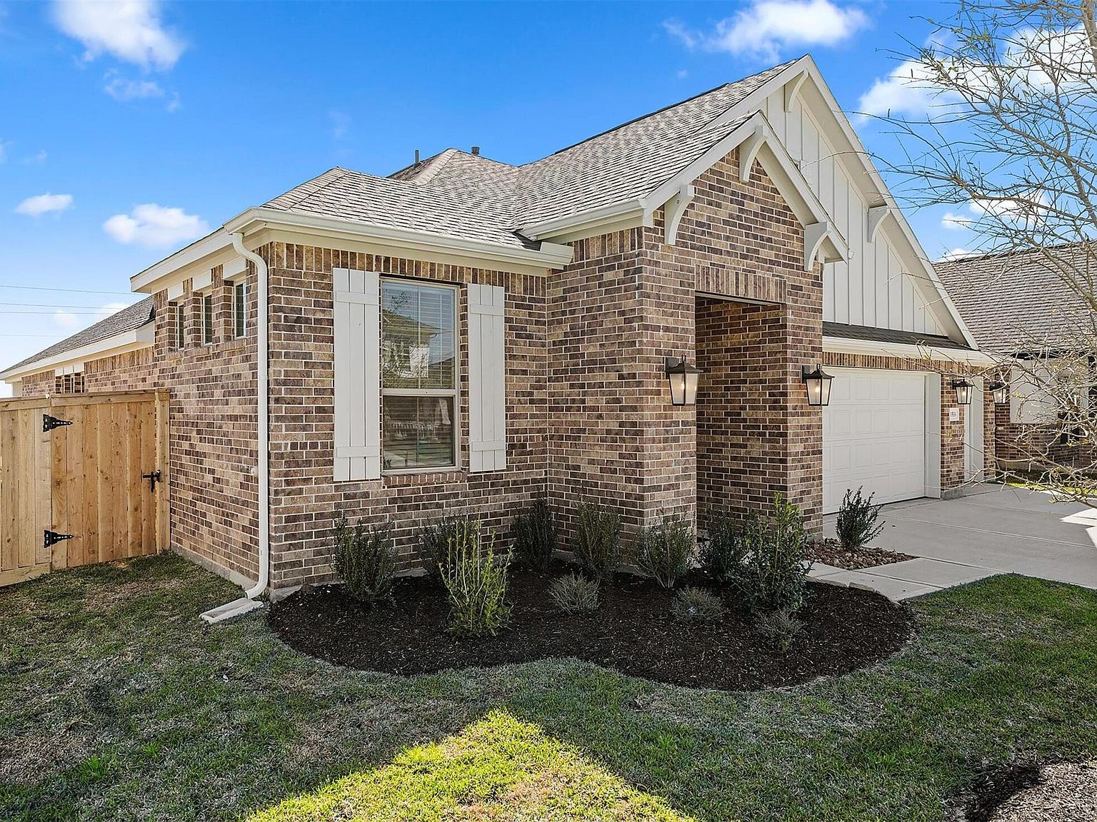 1533 Apache Heights Dr, Dayton, TX 77535 | MLS #42787643 | Zillow