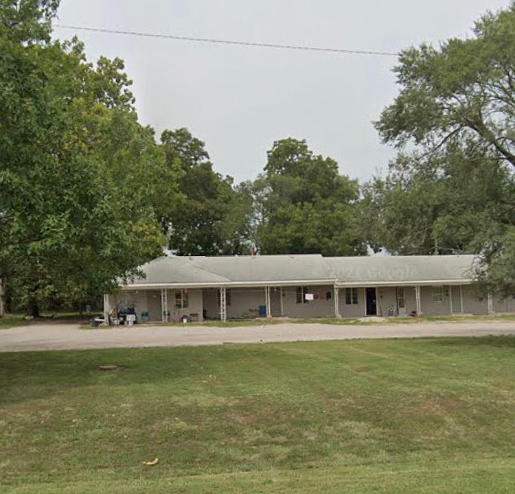 2379 Locust Rd Fort Scott, KS, 66701 - Apartments for Rent | Zillow
