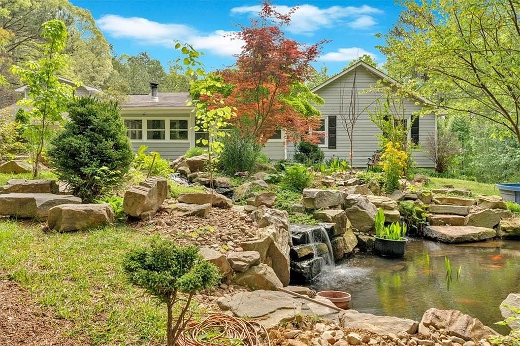 221 Martin Rd SW, Cartersville, GA 30120 | Zillow