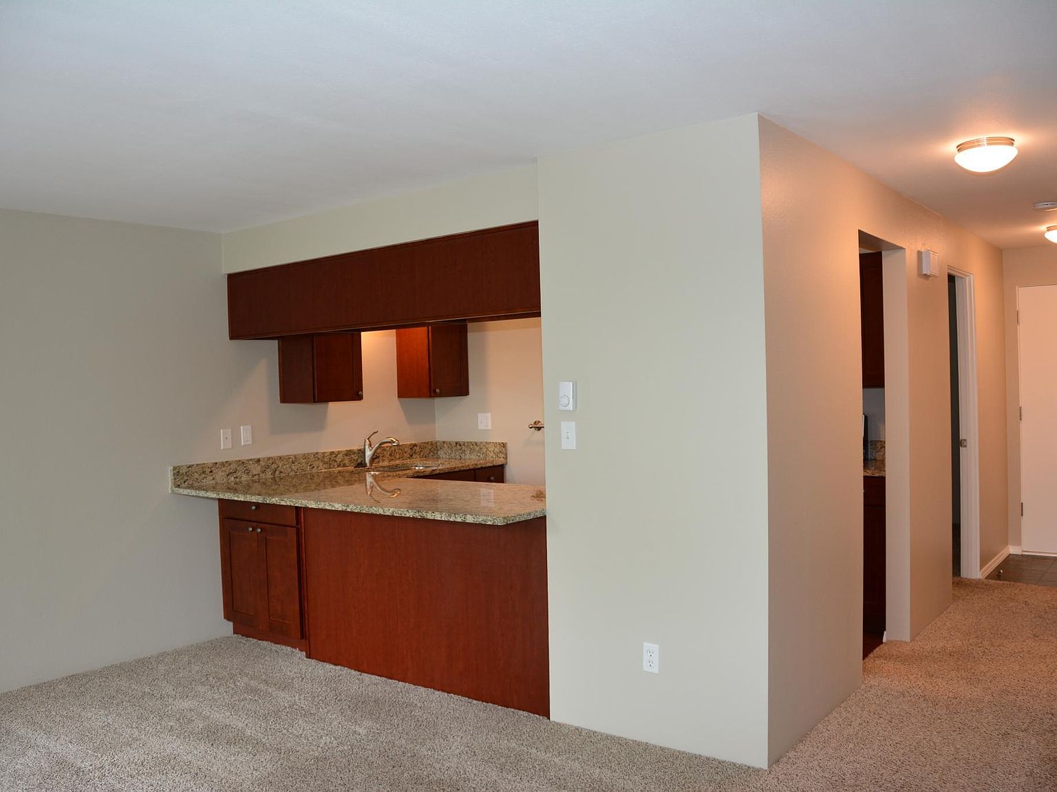 914 4th St APT 9, Snohomish, WA 98290 | Zillow