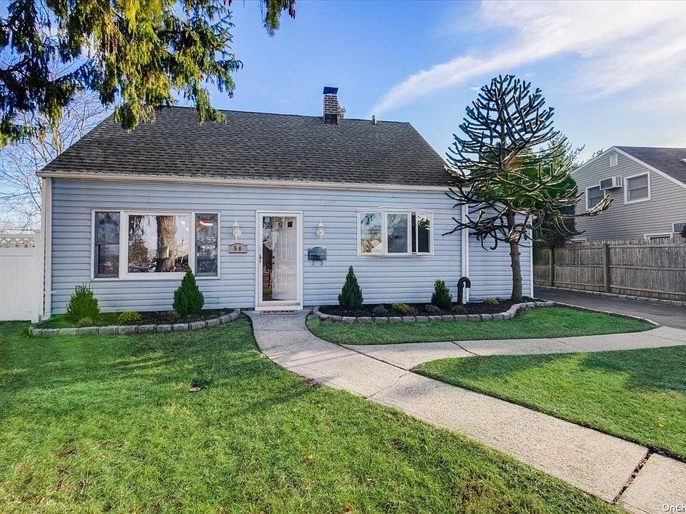 56 Meadow Lane, Levittown, NY 11756 | Zillow