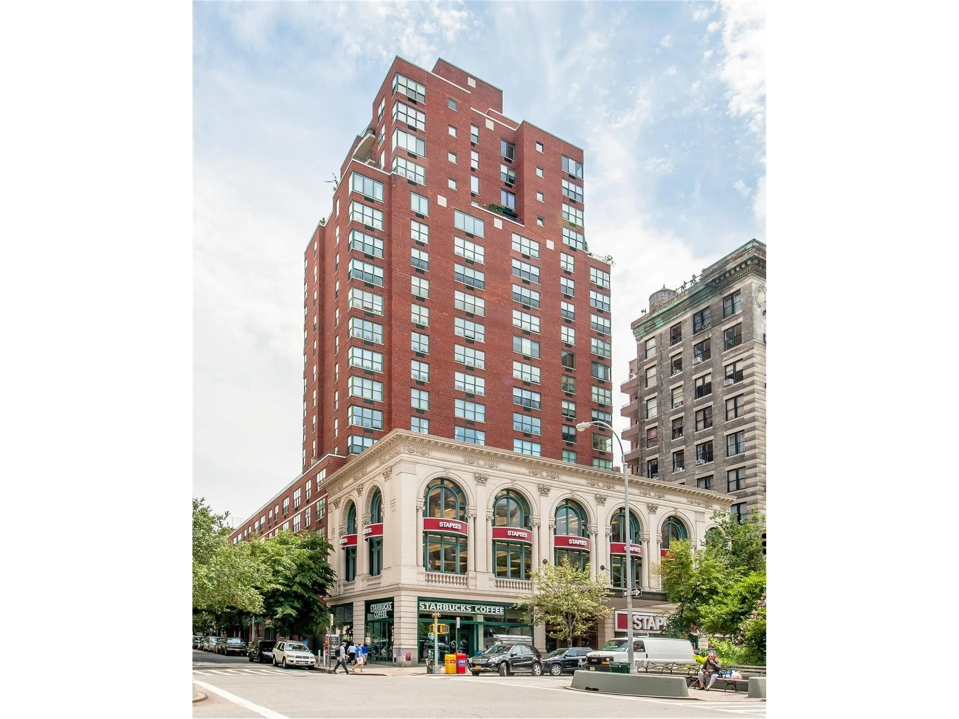 2250 Broadway #9B in Upper West Side, Manhattan | StreetEasy
