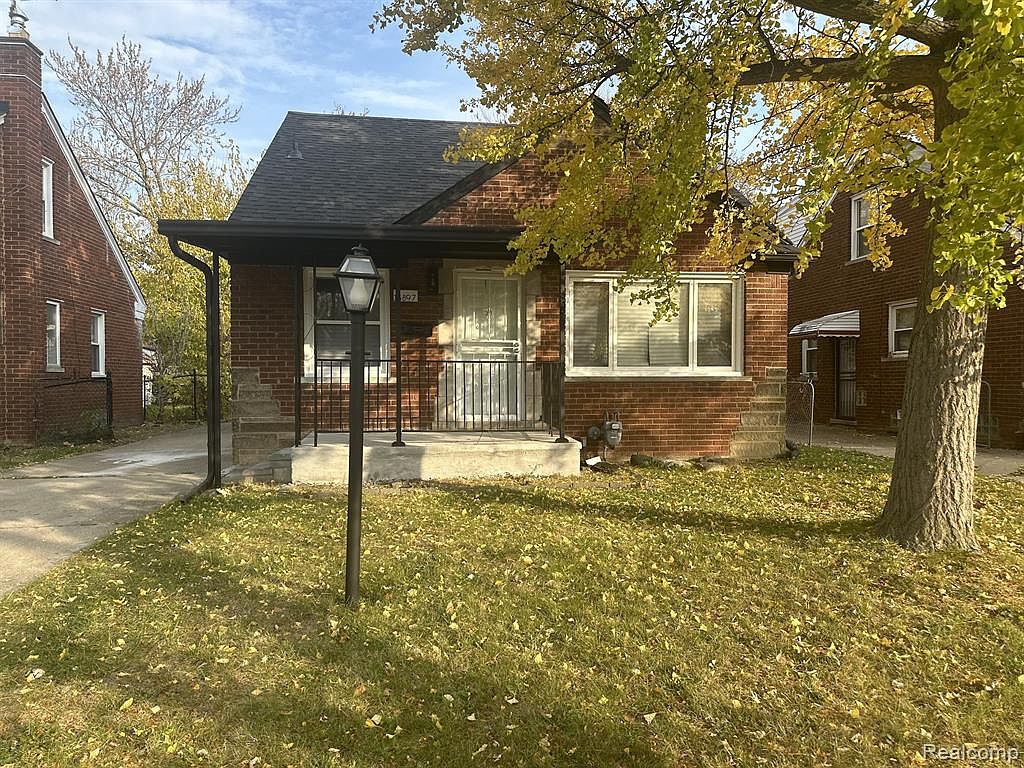 15897 Bringard Dr, Detroit, MI 48205 | Zillow