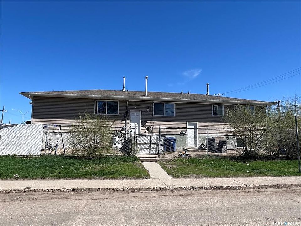 1627 22nd STREET W, Saskatoon, SK S7M 0T2 | MLS #SK971281 | Zillow