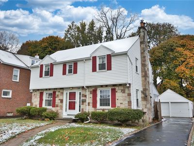 Andrea Smith - Real Estate Agent in Rochester, NY - Reviews | Zillow