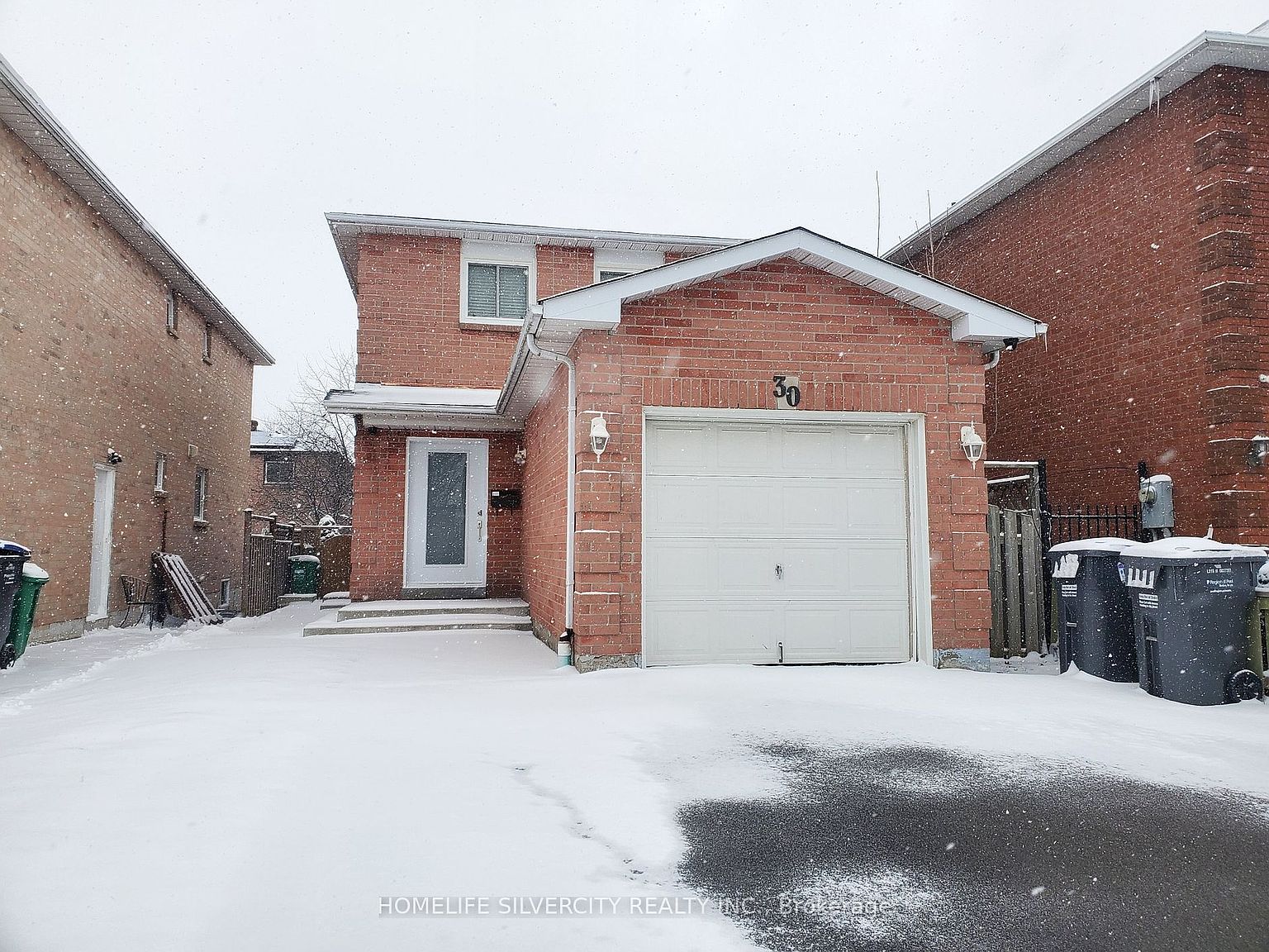30 Castlehill Rd, Brampton, ON L6X 4E2 | Zillow