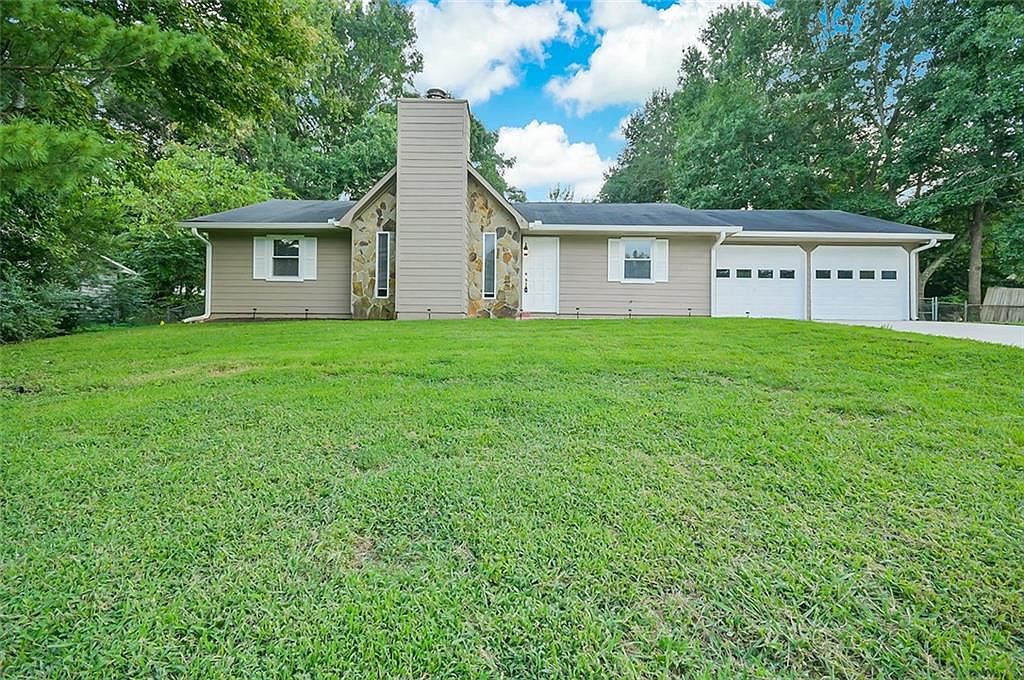 3759 Saddle Ridge Dr, Snellville, GA 30039 | Zillow