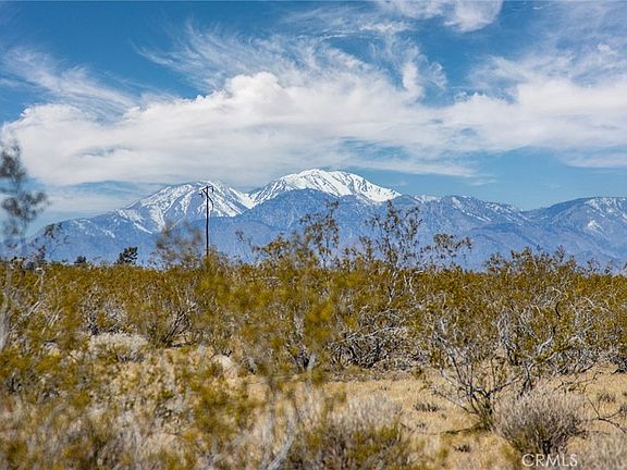 62600 Sullivan Rd, Joshua Tree, CA 92252 | MLS #JT24094360 | Zillow