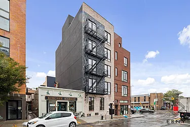 25 Mc Guinness Boulevard #4B in Greenpoint, Brooklyn | StreetEasy