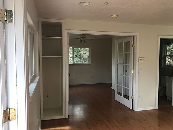655 Beach St, Ashland, OR 97520 | Zillow
