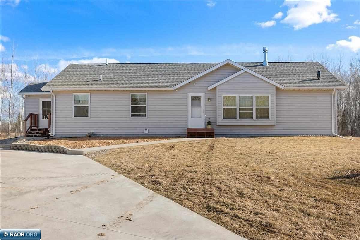 8780 Forest Dr, Mountain Iron, MN 55768 | Zillow