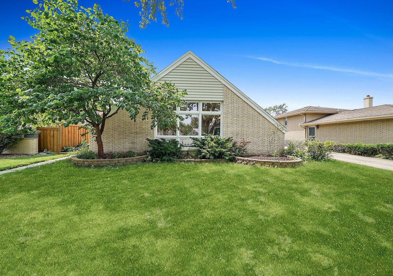 4226 Grove Ave, Brookfield, IL 60513 | Zillow