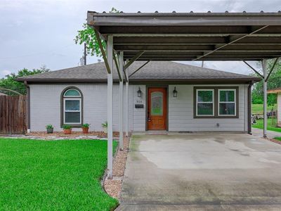916 Temple Cir, Hitchcock, TX 77563 | MLS #31402082 | Zillow