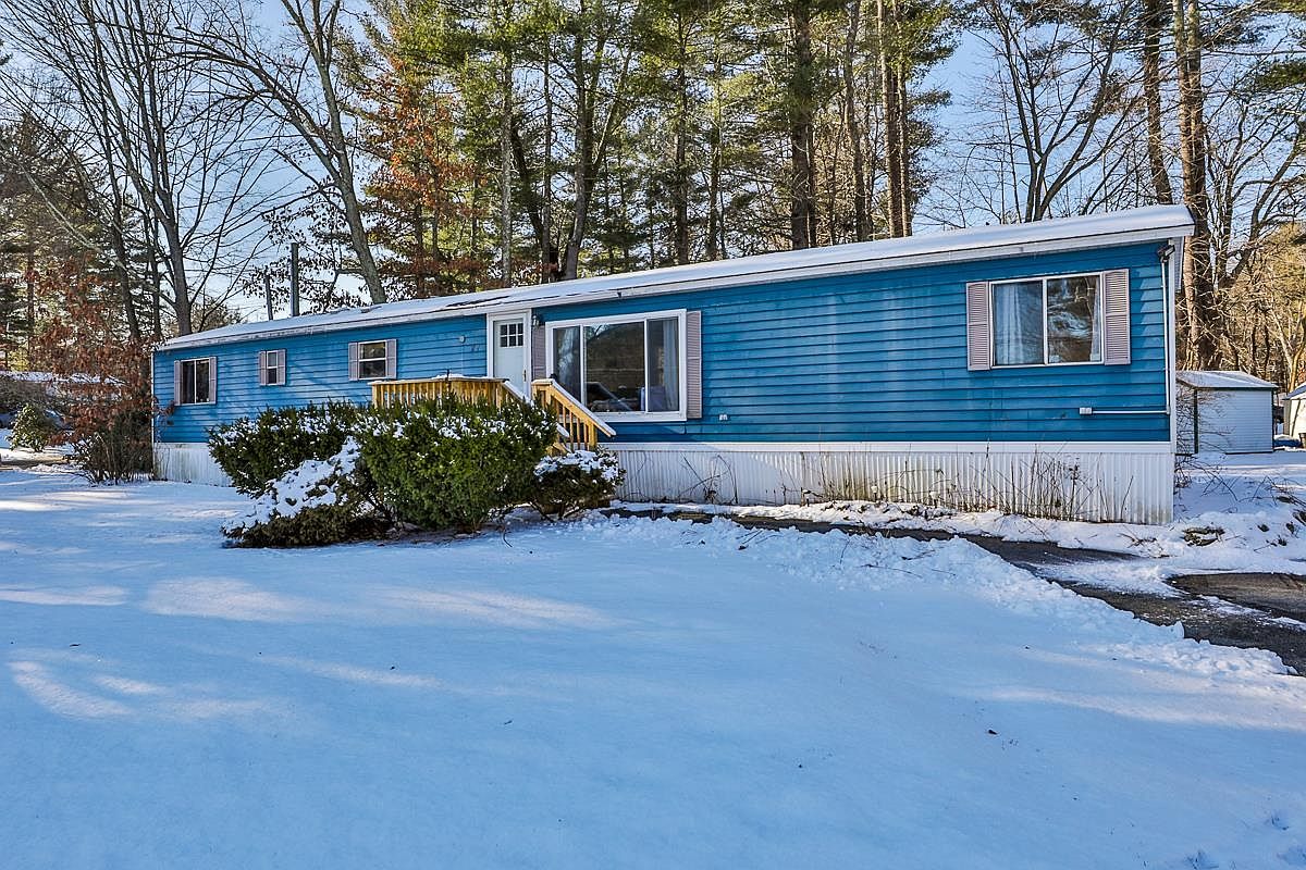 22 Mark Street, Nashua, NH 03062 | Zillow