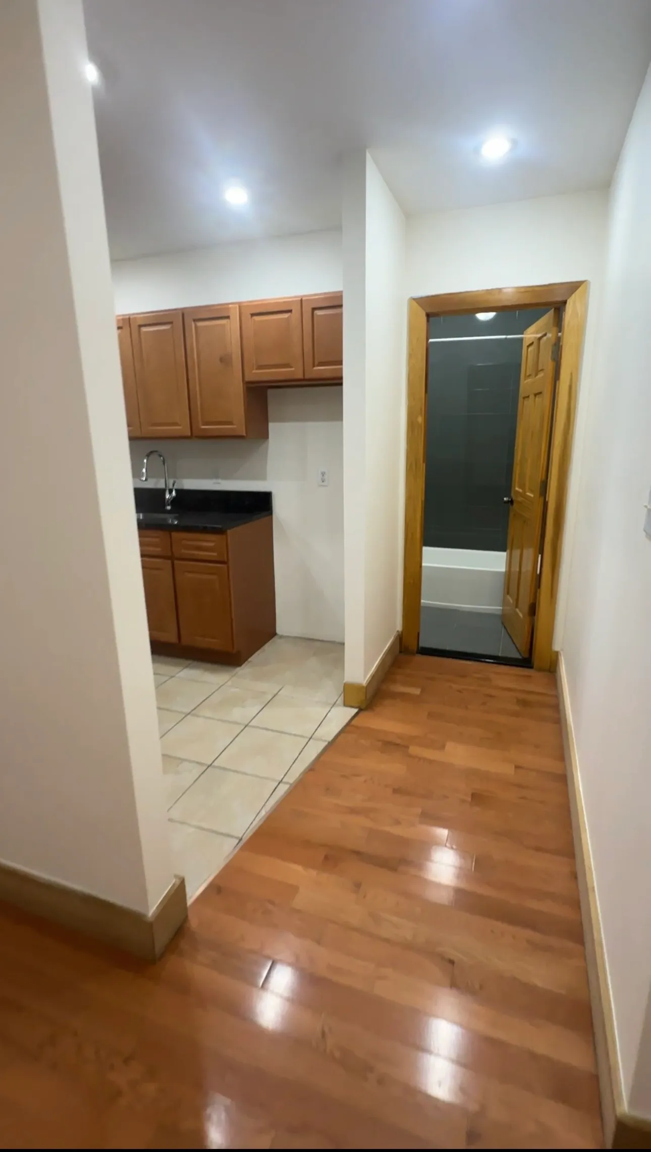 1546 Selwyn Avenue #1E in Concourse, Bronx | StreetEasy