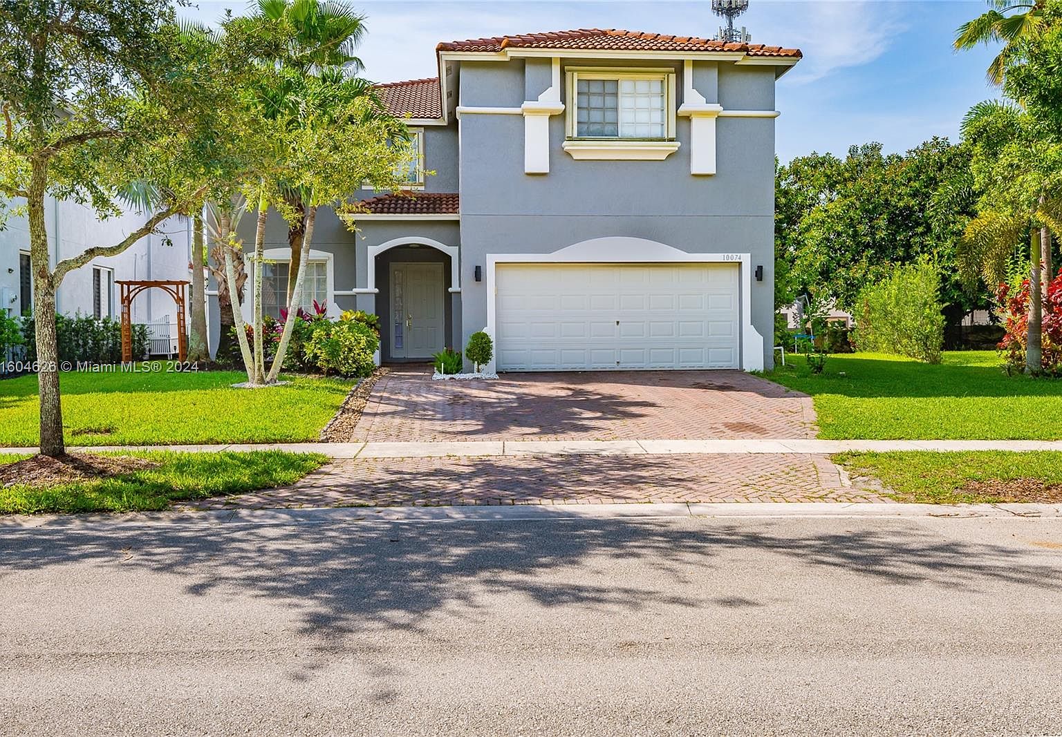 10074 Boca Vista Dr, Boca Raton, FL 33498 | MLS #A11604626 | Zillow