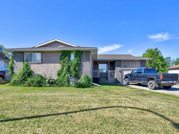 Valleyview AB Luxury Homes For Sale - 25 Homes | Zillow