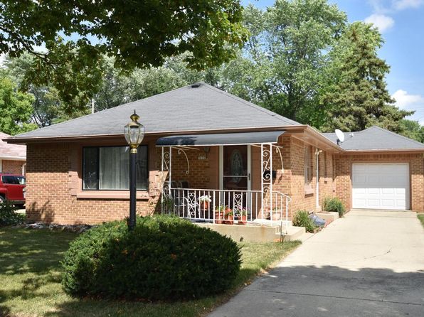 Brick Ranch - Milwaukee WI Real Estate - 59 Homes For Sale | Zillow