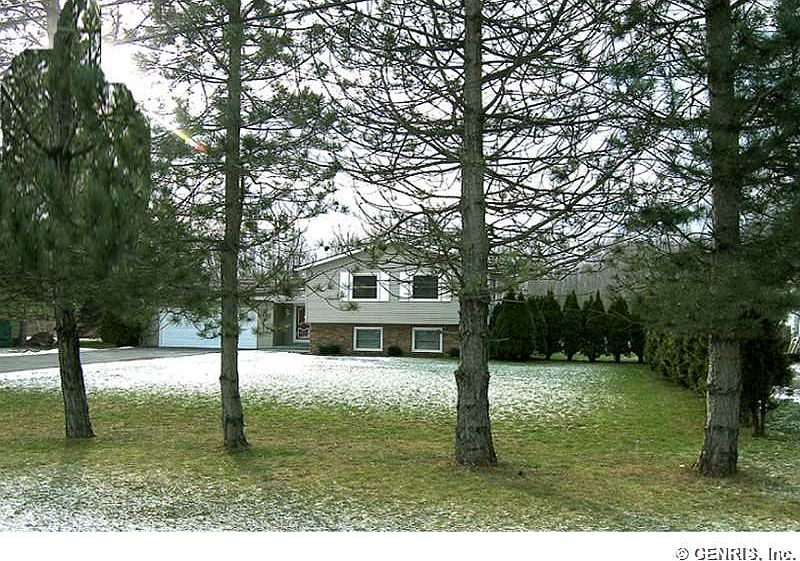 3897 Brick Schoolhouse Rd, Hamlin, NY 14464 | Zillow