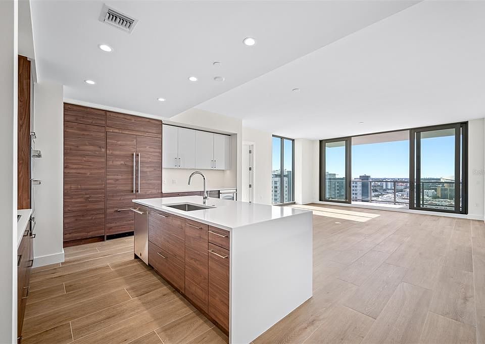 301 1st St S UNIT 1906, Saint Petersburg, FL 33701 | Zillow