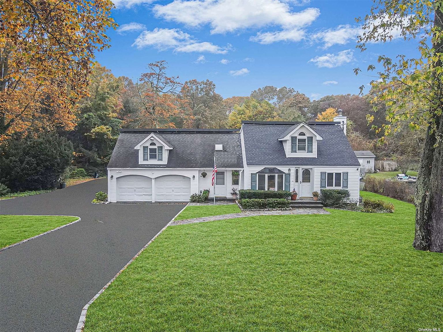 18 Joan Avenue, Centereach, NY 11720 | MLS #3513783 | Zillow