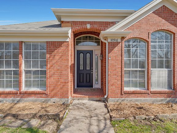 10916 Reisling Dr, Frisco, TX 75035 | MLS #20876498 | Zillow