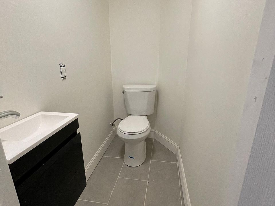 2631 Tasker St Philadelphia, PA, 19145 - Apartments for Rent | Zillow