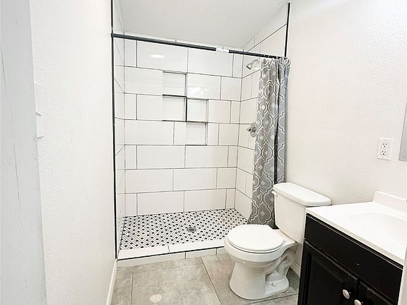 729 N Ruddell St, Denton, TX 76209 | MLS #20753118 | Zillow