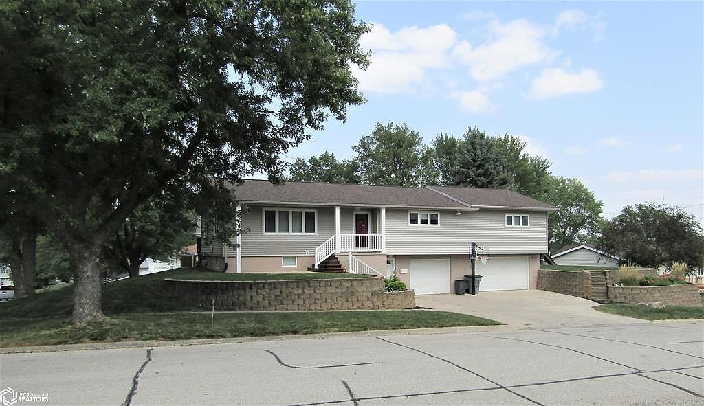 600 E 20th St, Atlantic, IA 50022 | MLS #6311015 | Zillow