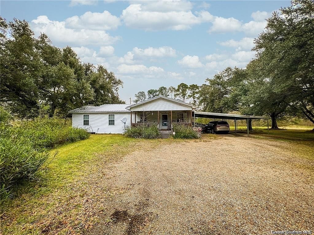 37504 Cypress Point Rd, Gueydan, LA 70542 | MLS #SWL24000147 | Zillow