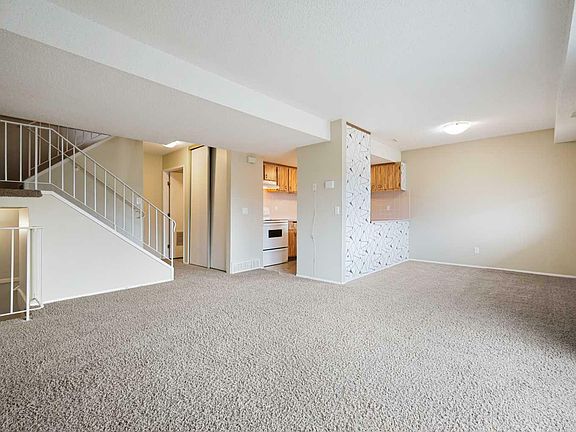 2200 Woodview Dr SW #609, Calgary, AB T2W 3N6 | Zillow