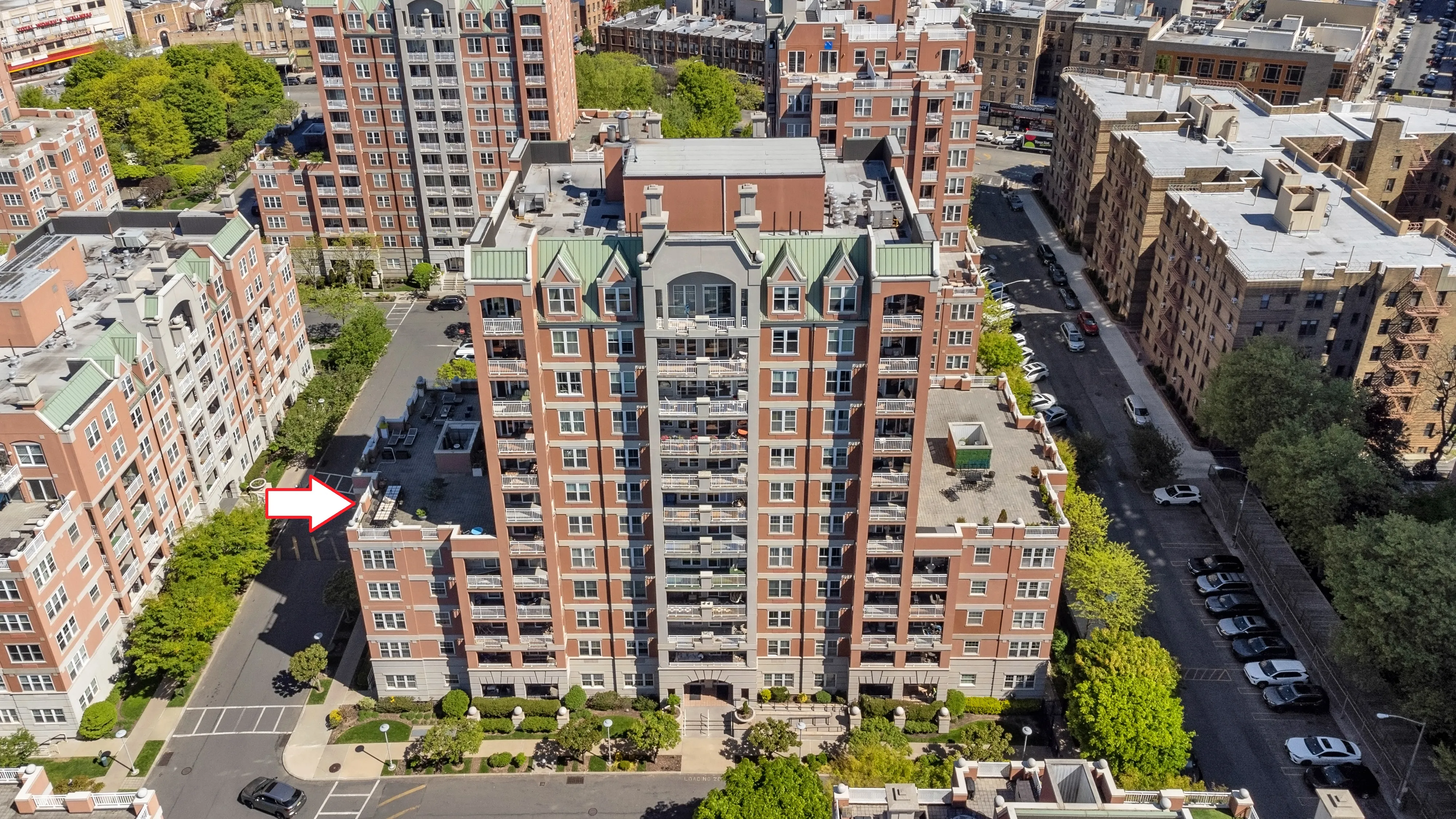 65 Oceana Drive East #6 in Brighton Beach, Brooklyn | StreetEasy