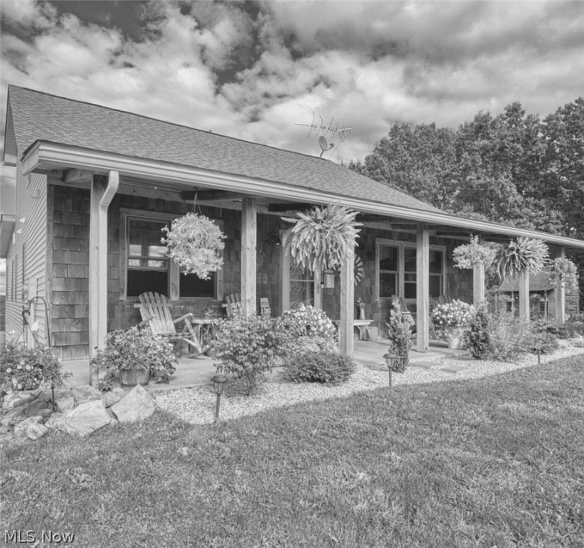 48963 State Route 154, Rogers, OH 44455 | Zillow