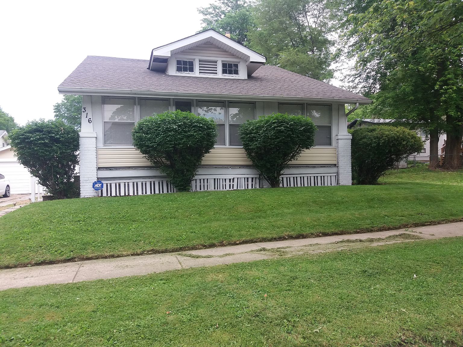 316 S Maffit St, Decatur, IL 62521 | Zillow