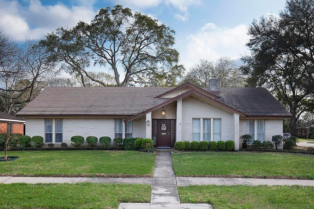 6243 Paisley St, Houston, TX 77096 | Zillow