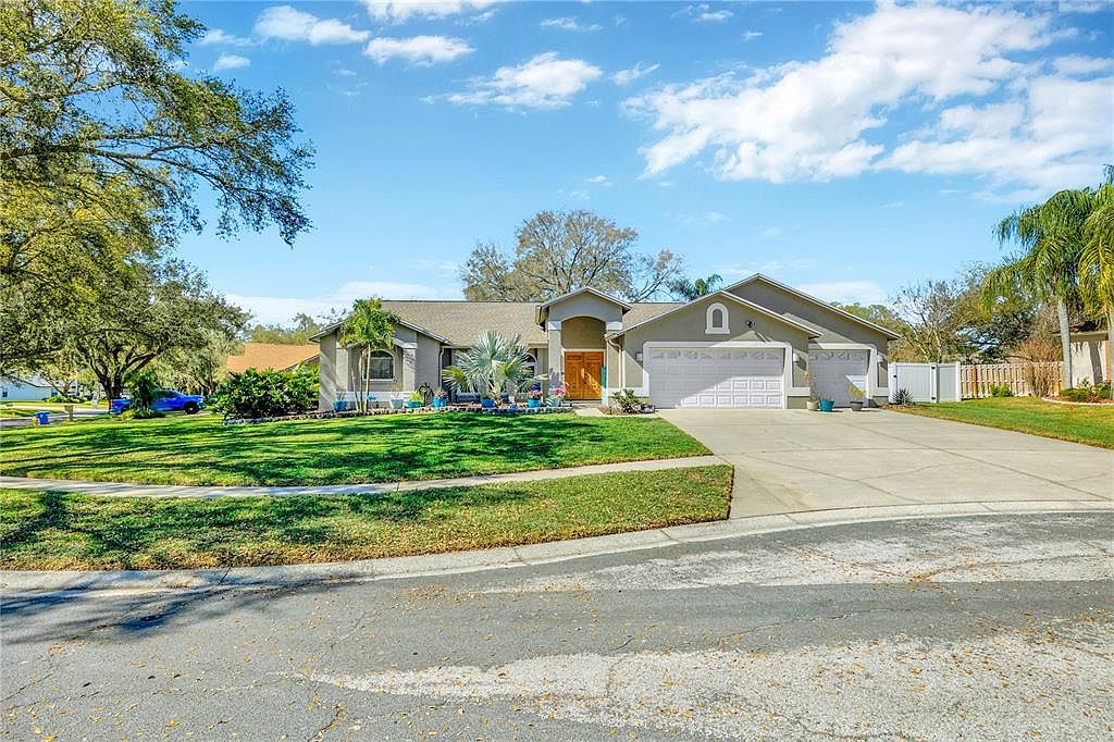 3904 Napa Pl, Valrico, FL 33596 | Zillow