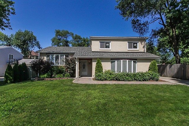 20710 N Elizabeth Ave, Prairie View, IL 60069 | Zillow