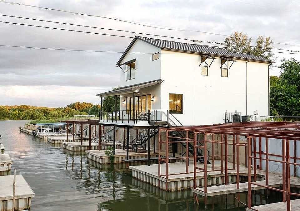 940 Euel Moore Dr Kingsland, TX, 78639 - Apartments for Rent | Zillow