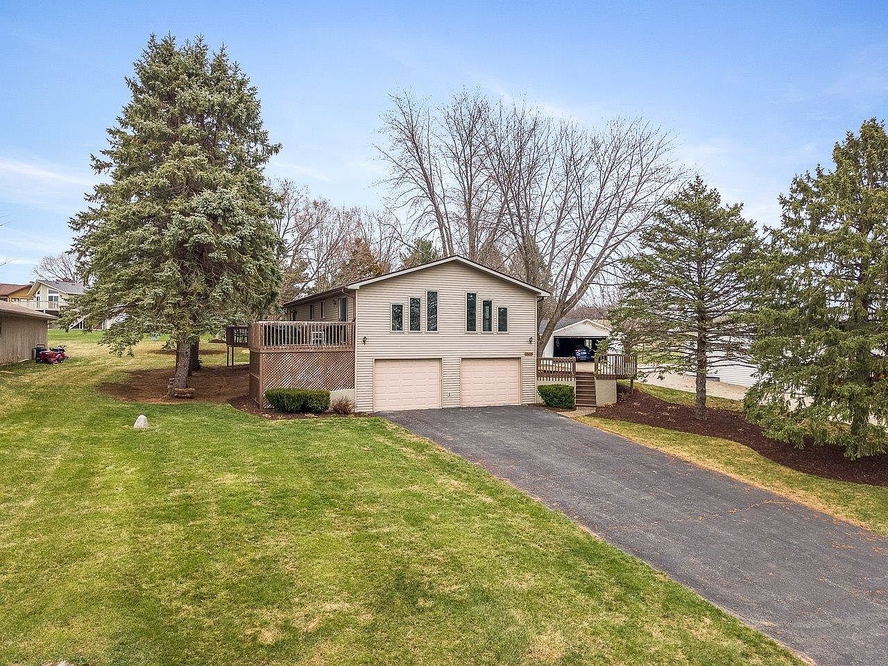 1559 Pier Dr, Davis, IL 61019 | Zillow