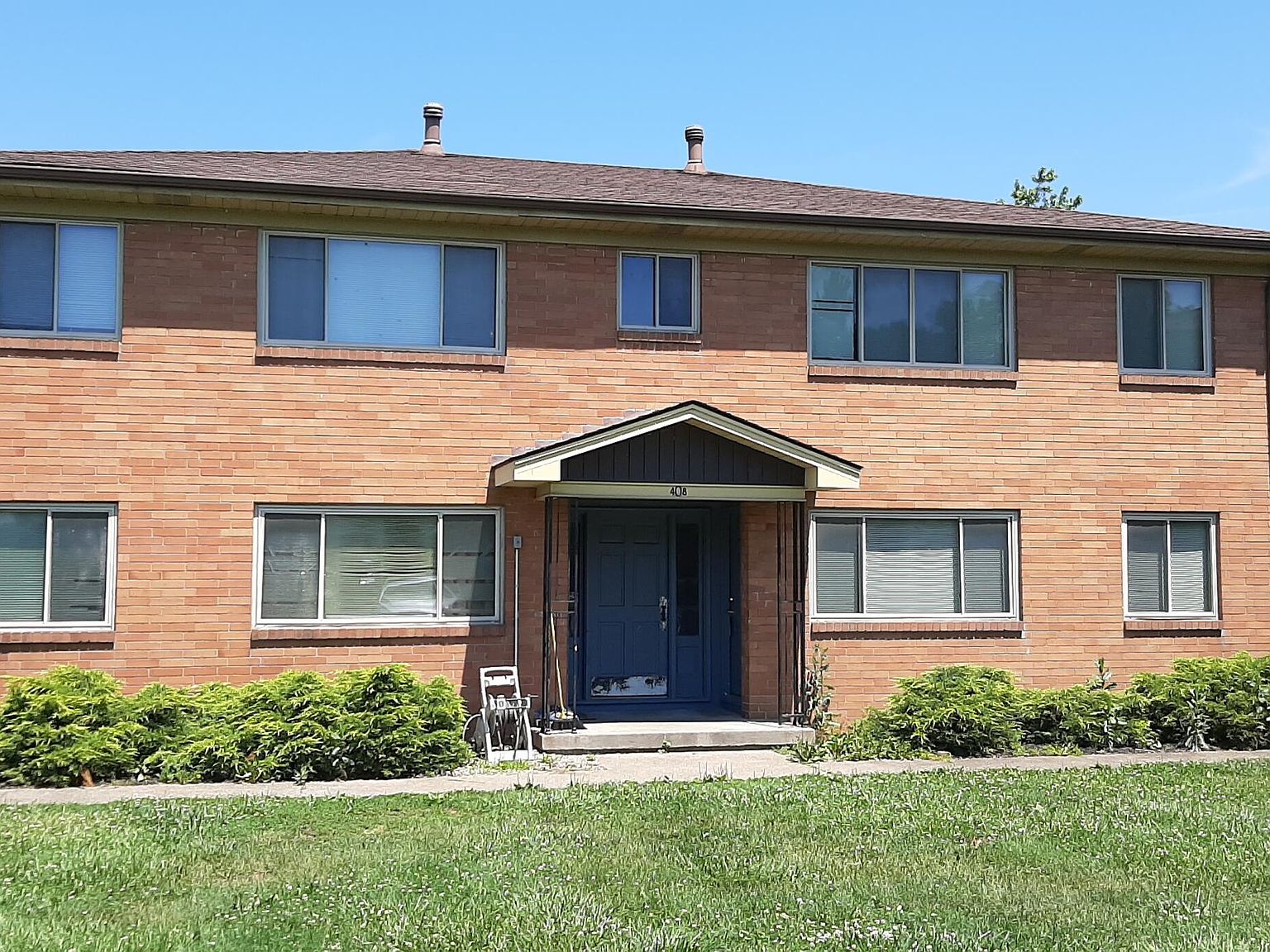 408 N Clark Blvd APT 3, Clarksville, IN 47129 | Zillow