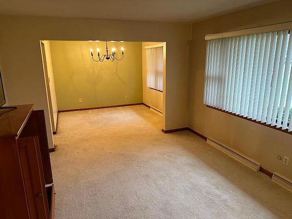 38 Highland Dr, Warren, PA 16365 | MLS #13356 | Zillow 38 Highland Dr, Warren, PA 16365 | MLS #13356 | Zillow