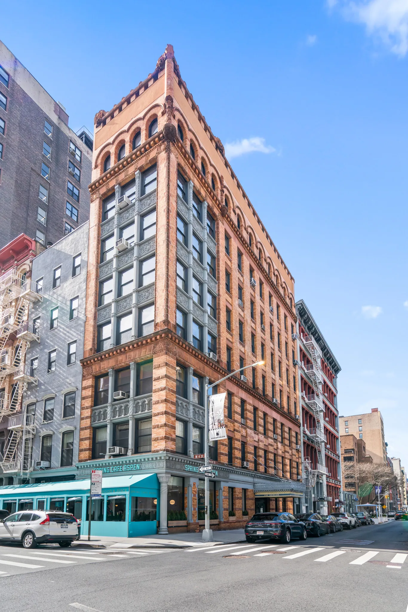 250 Mercer Street B904-B905 in Greenwich Village, Manhattan | StreetEasy