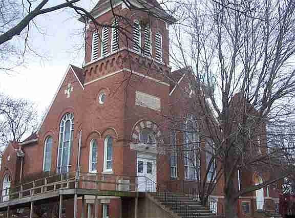 202 S Division St, Stanford, IL 61774 | Zillow