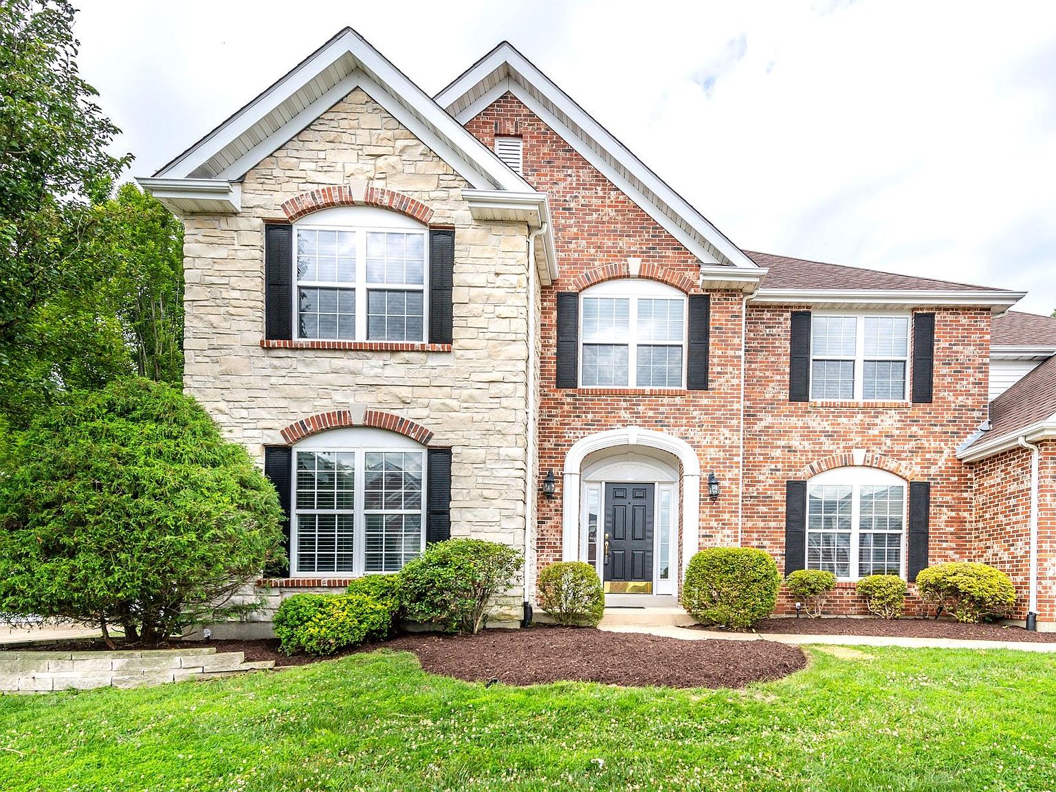 1105 Nooning Tree Dr, Chesterfield, MO 63017 | Zillow