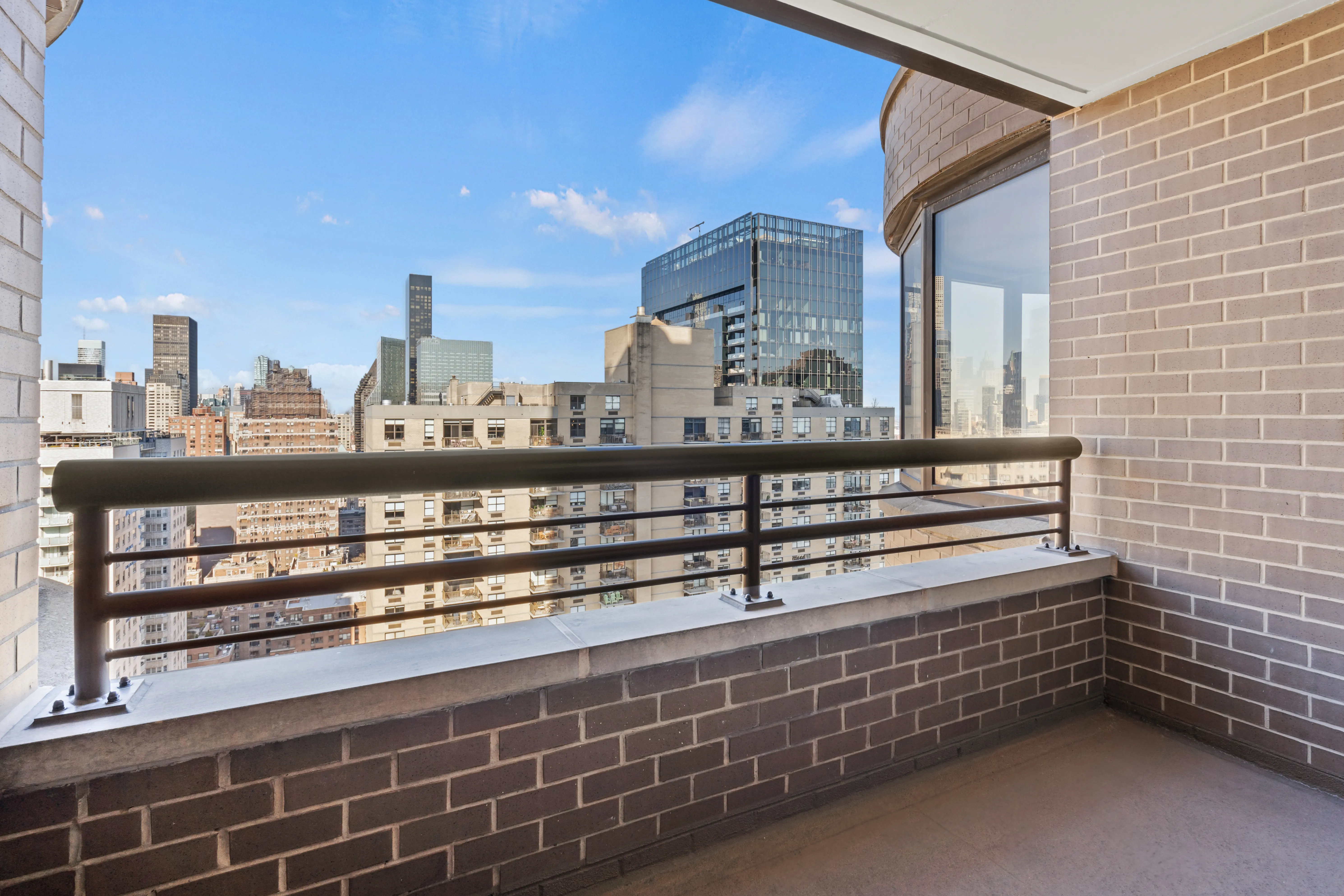 330 East 38th Street #38E in Murray Hill, Manhattan | StreetEasy